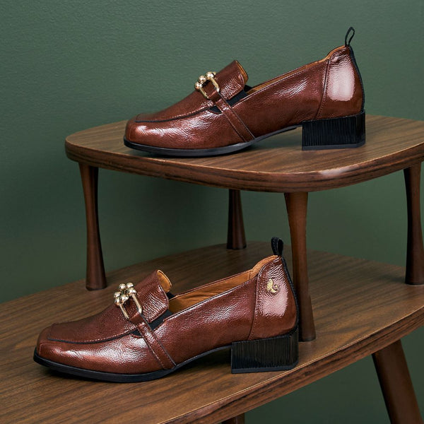 Soulier à talon brun confortable pour femme – Glamille